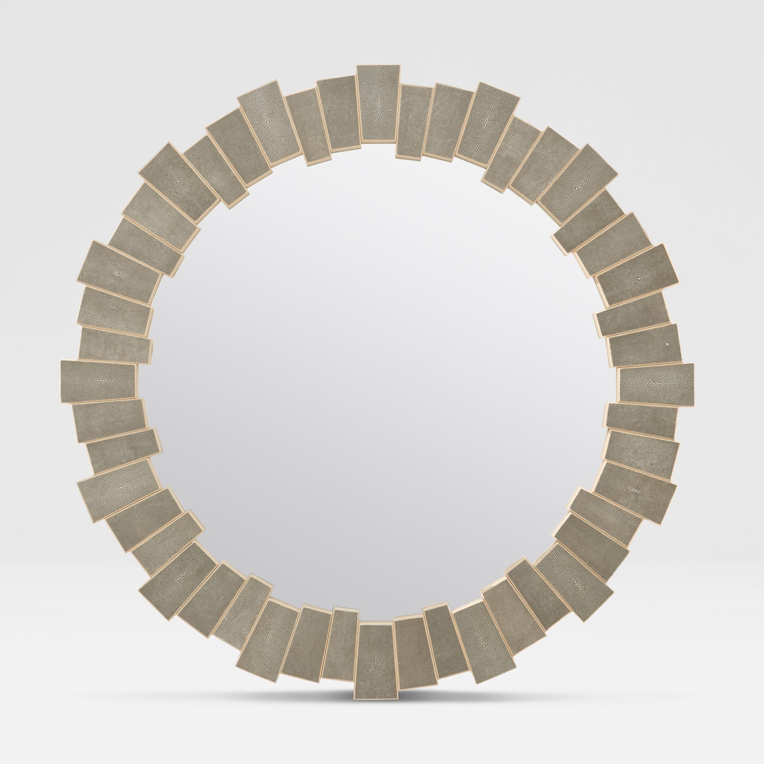 Claude Stingray Mirror – Global Home Interiors